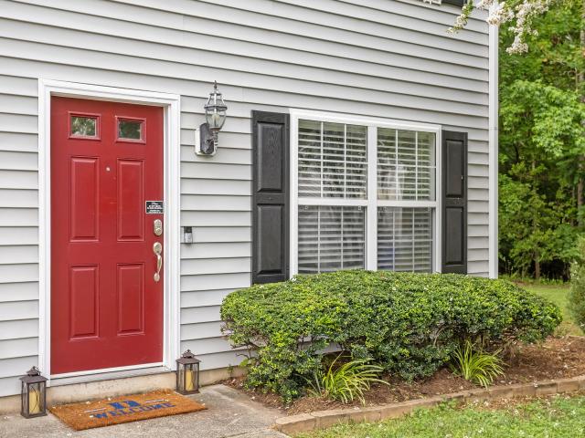 913 Woodgreen Drive