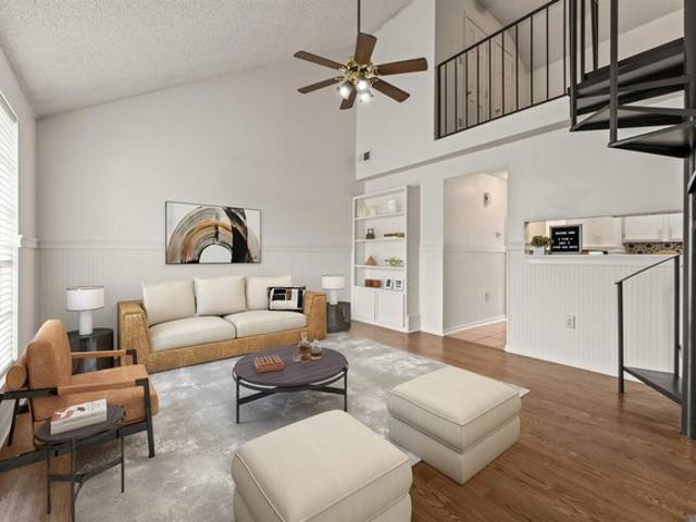 9145 Ridge Oak Dr, Baton Rouge, LA 70810