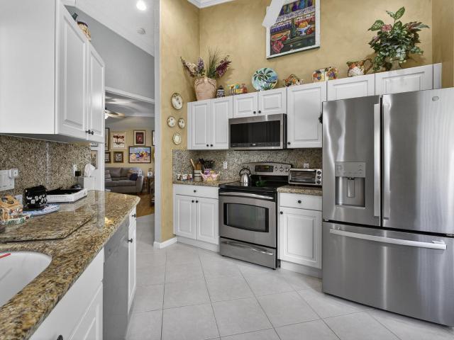 9146 Bay Point Cir, West Palm Beach, FL 33411 | MLS #R11160
