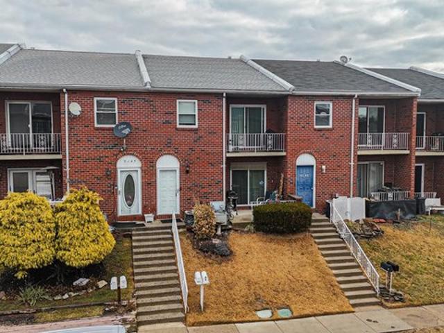 9147 Ellie Dr, Philadelphia, PA 19114