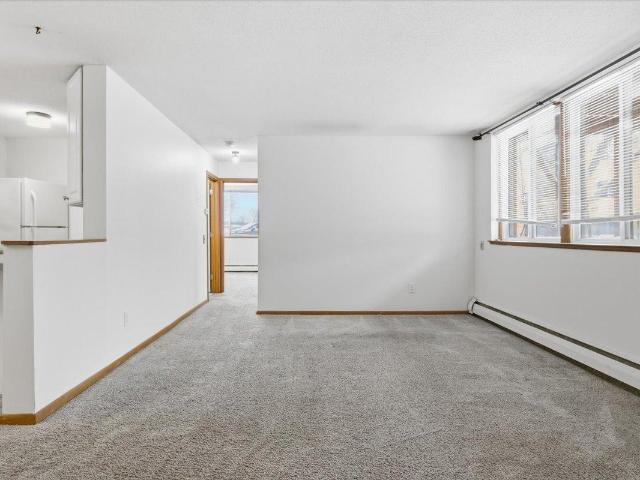 9147 Highway 55, Unit 102, Golden Valley, MN 55427 | MLS #7104