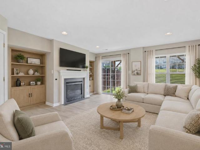 9147 Ribbon Falls Loop