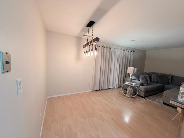 9147 S Roberts Road # 205