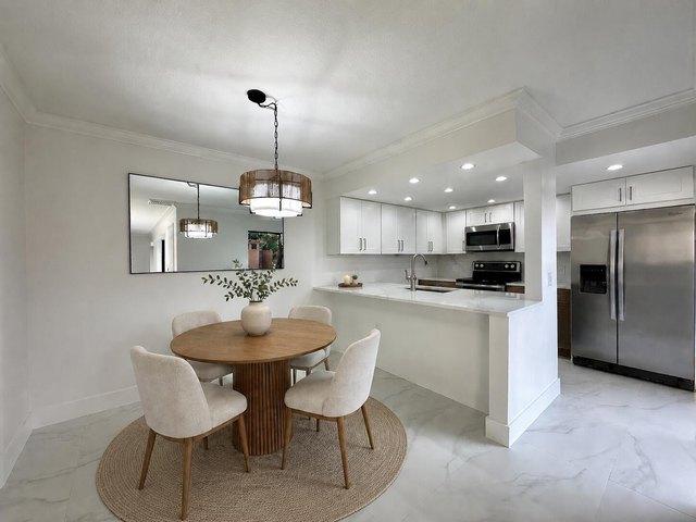 9148 SW 23rd St Unit A, Davie, FL 33324