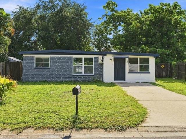 9149 83rd St, Seminole, FL 33777