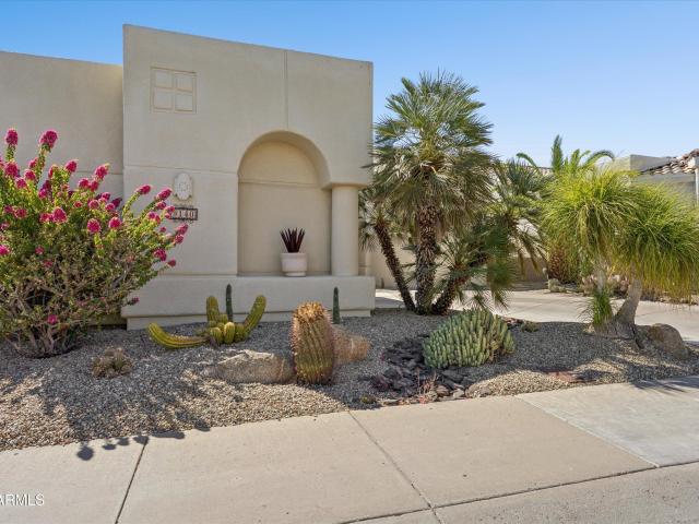 9140 N 115th Place