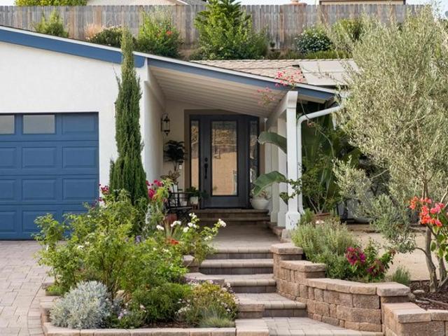 9140 Inverness Rd, Santee, CA 92071