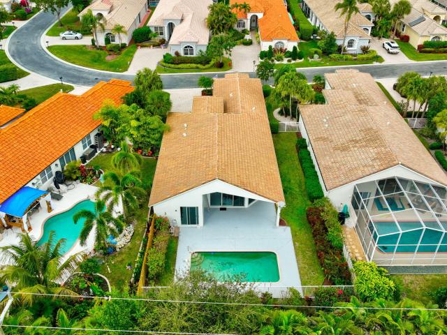 9140 Long Lake Palm Dr, Boca Raton, FL 33496 | MLS #R11152