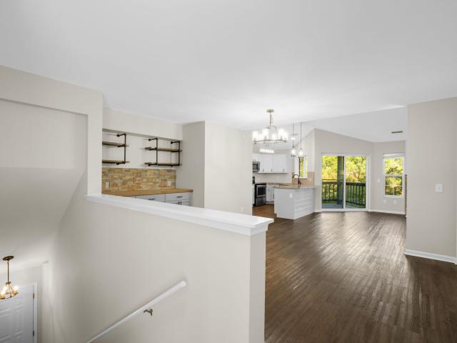 9140 W Elm Ct, Unit D