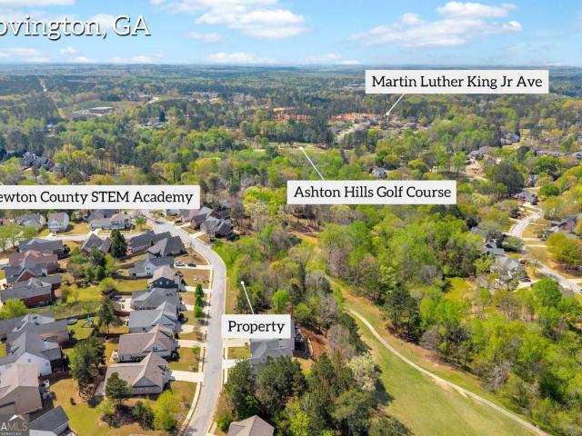 9141 Golfview Lane