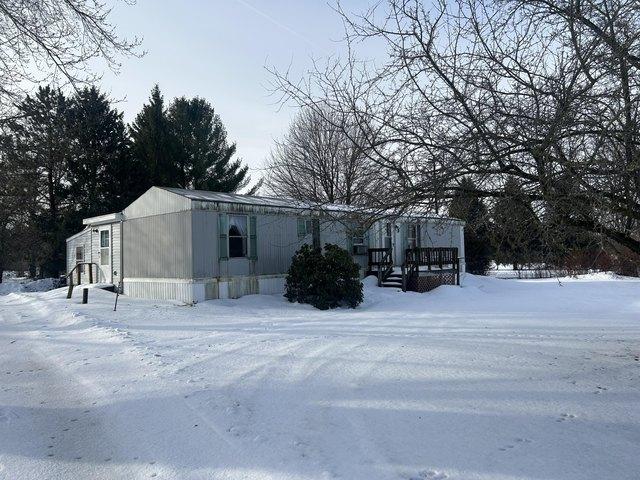 914 Chase St, Luther, MI 49656