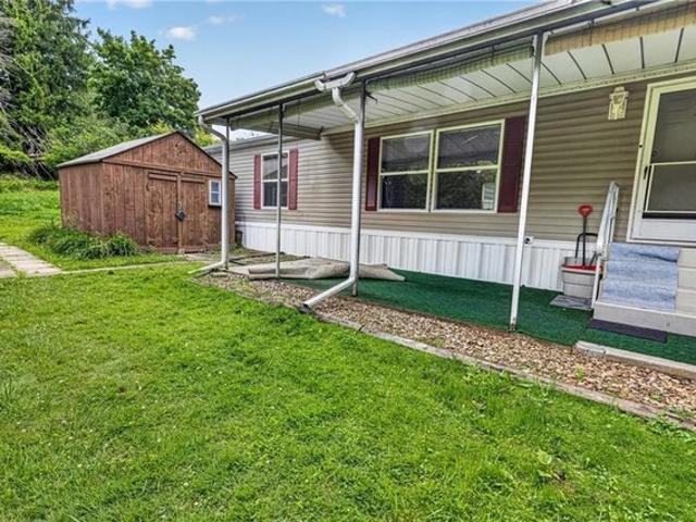 914 Chester Dr, Cranberry Township, PA 16066