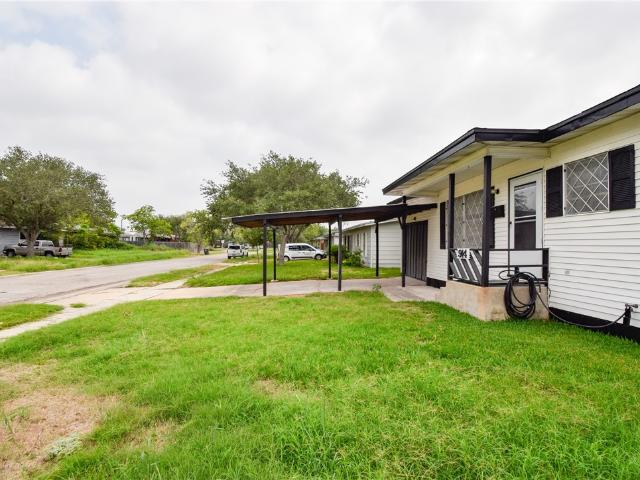 914 Clare Drive