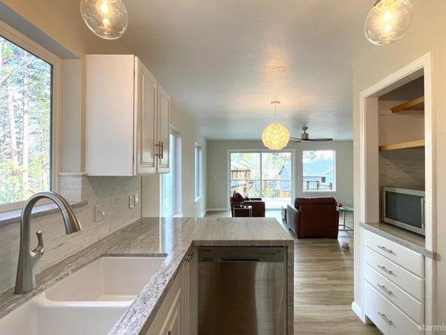 914 Brush Rd, South Lake Tahoe, CA 96150