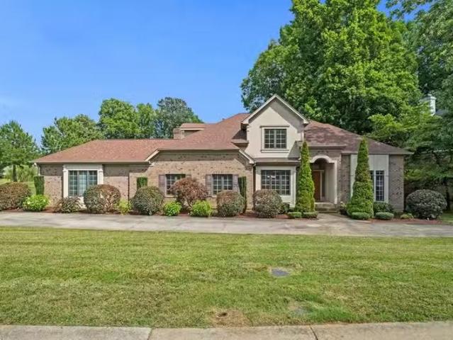 914 Golf House Rd E, Whitsett, NC 27377 MLS 1150563