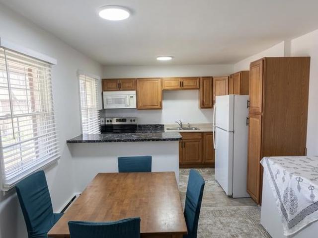 914 Garnet Drive