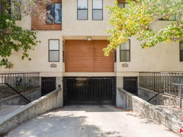 914 E Elk Avenue 3