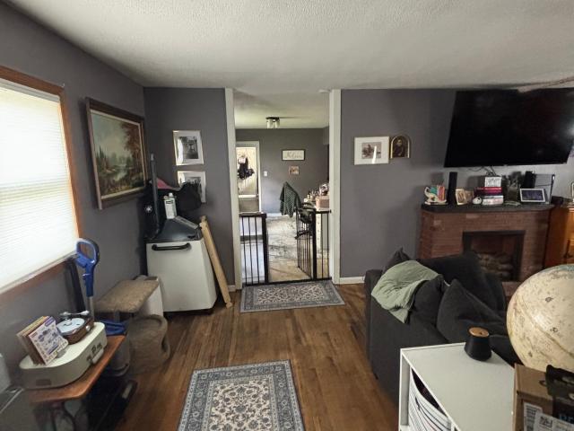 914 Elm Street