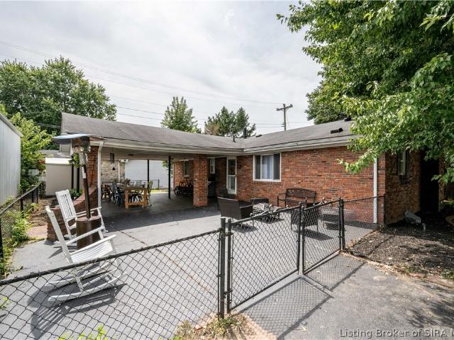914 Longfield Drive