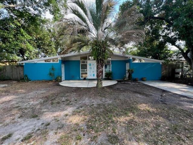 914 Lakewood Ave, Tampa, FL 33613
