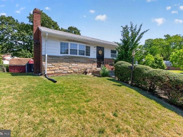 914 Linwood St, Hyattsville, MD 20783