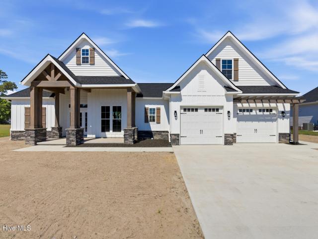 914 Maggie Lane