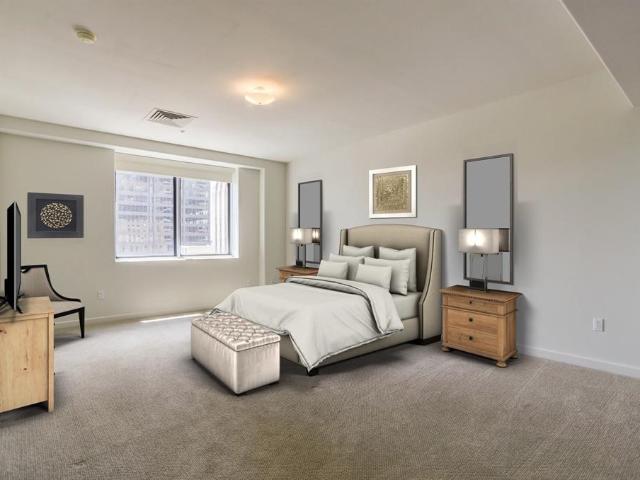914 Main Street 2202