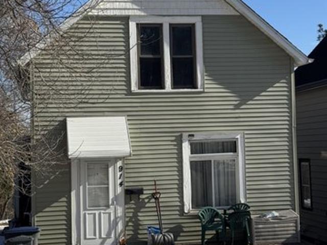 914 N 59th Ave W, Duluth, MN 55807