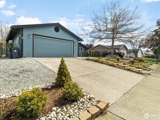 914 S 28th St, Mount Vernon, WA 98274