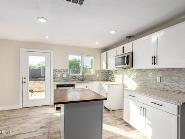 914 S 30th Dr, Phoenix, AZ 85009