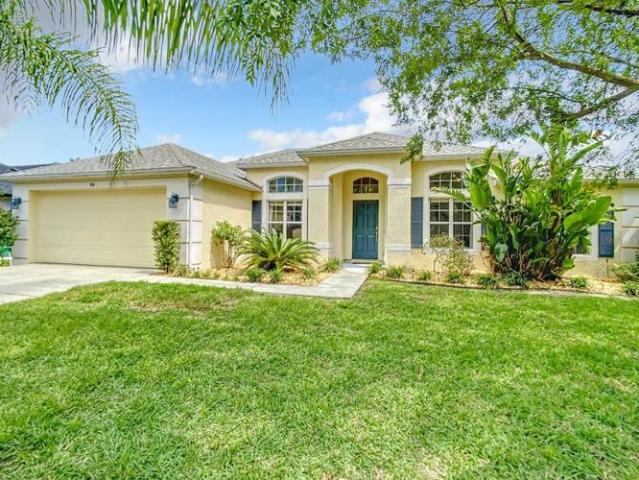 914 S Lake Lindley Dr, Deland, FL 32724