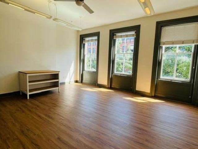 914 Saint Paul Street # 2F