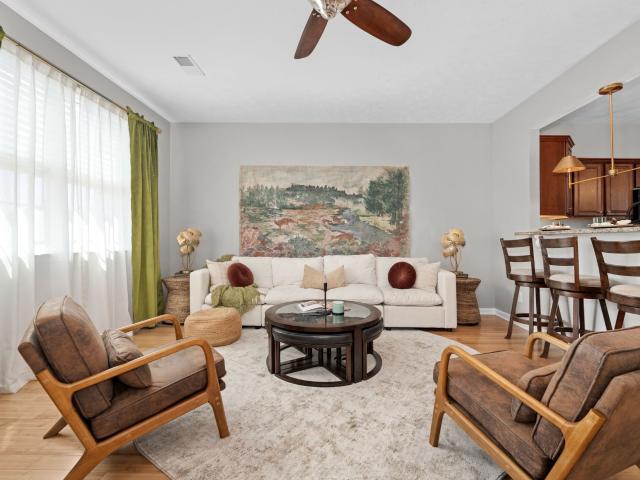 914 Spence Enclave Ct