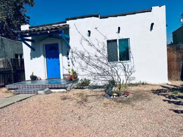 914 P St, Bakersfield, CA 93304