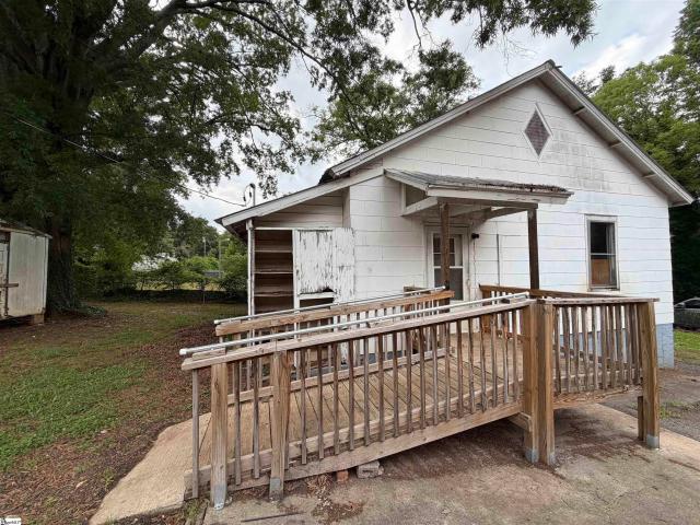 914 Pickens Avenue
