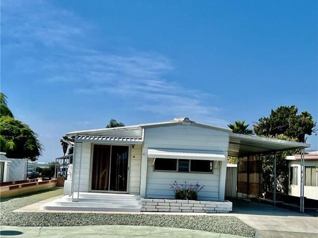 914 W Johnston Ave, Hemet, CA 92543