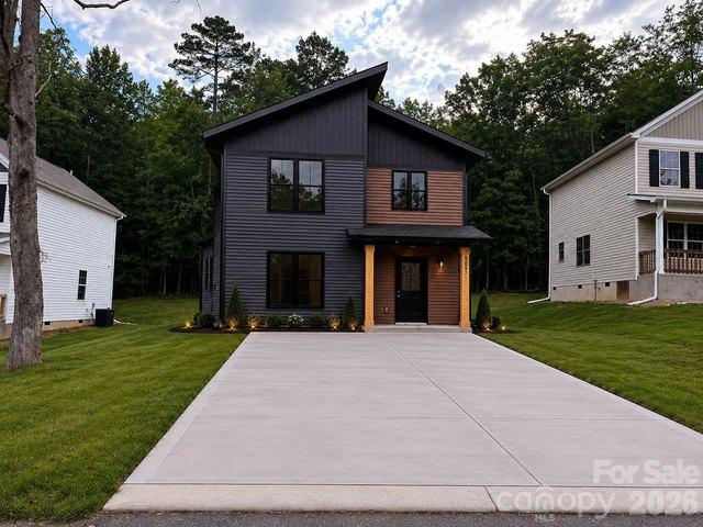 914 Taylor St, Wingate, NC 28174