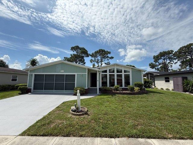914 Via La Paz, North Fort Myers, FL 33903