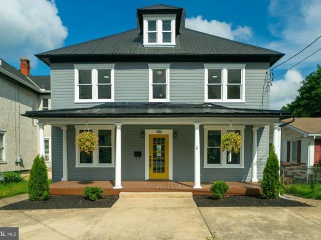 914 Virginia Ave, Martinsburg, WV 25401