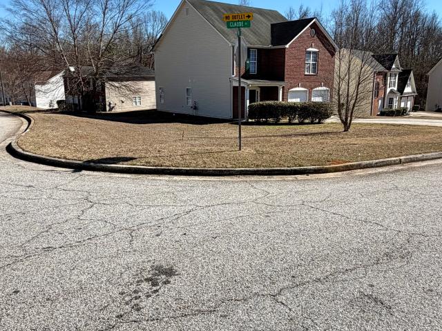 9154 Claude Ct, Jonesboro, GA 30238 | MLS #10697 | Compass