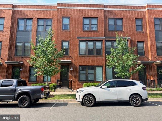 9155 Power House Rd, Lorton, VA 22079