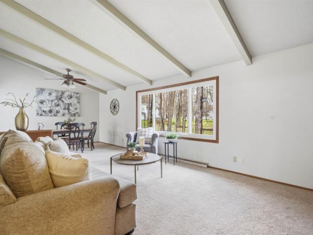 9156 center road