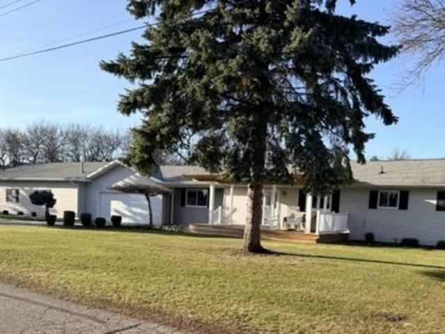 9156 Sue Dr, Sand Point, MI 48755