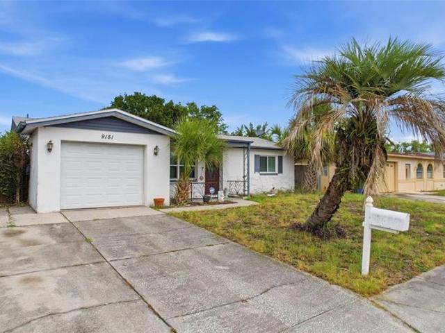 9151 Barrington Ln, Port Richey, FL 34668