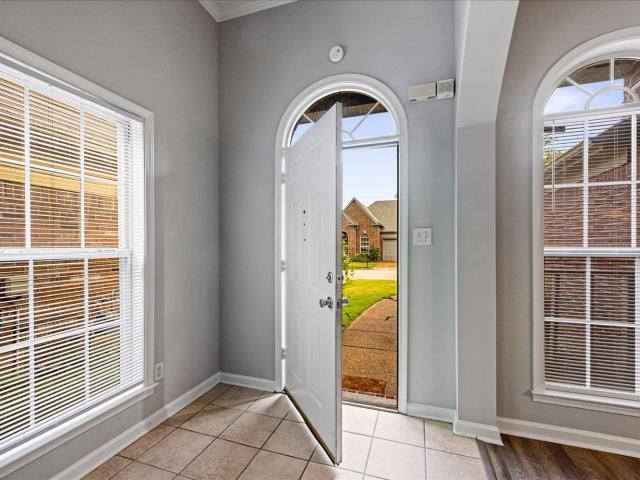 9151 s berry garden cir