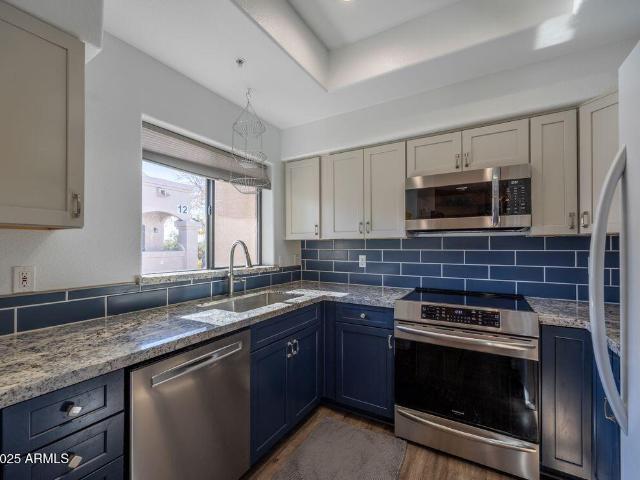 9151 W Greenway Rd, Unit 273, Peoria, AZ 85381 | MLS #6961