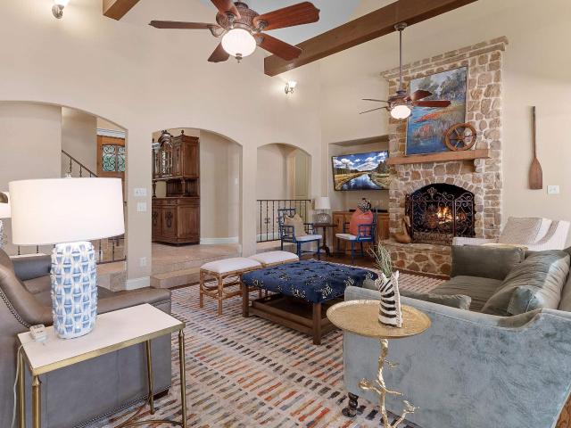 9152 Safari Bluff