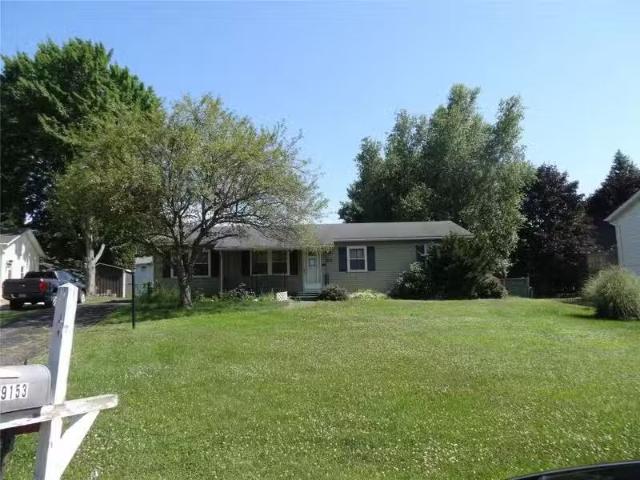 9153 FERNDALE Court, Girard, PA 16417 654610277