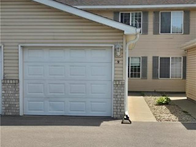 915 7th St Apt 9, Jordan, MN 55352