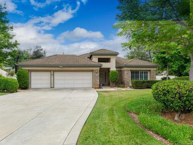 915 Cookie Ln, Fallbrook, CA 92028